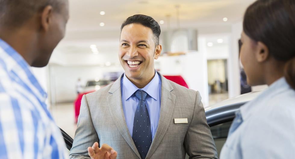 El cliente en redes sociales y cómo tender un puente hacia la ...