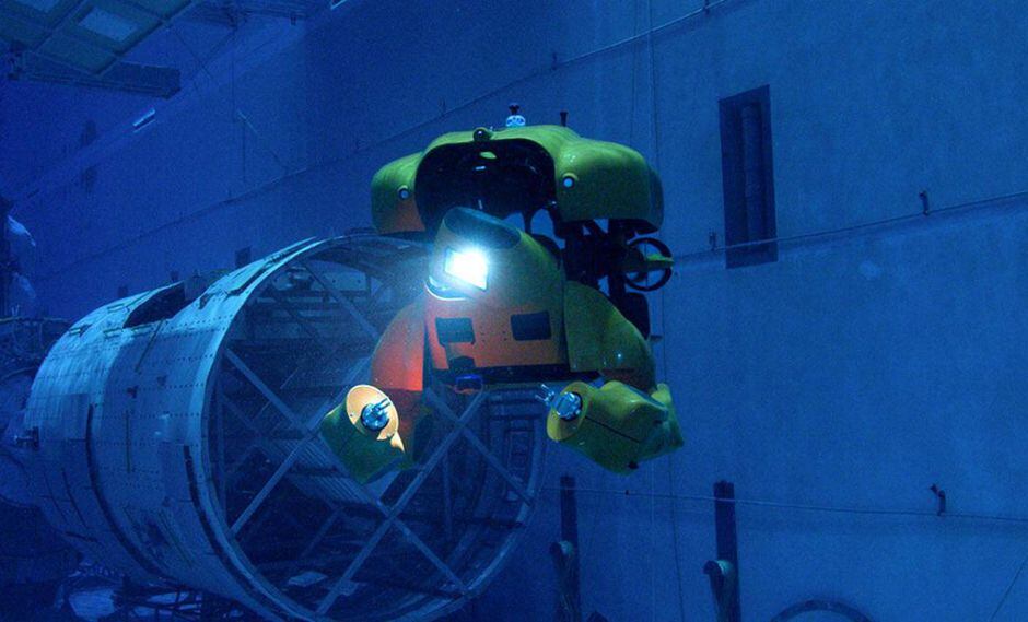 Crean un robot submarino que puede transformarse bajo el agua ...