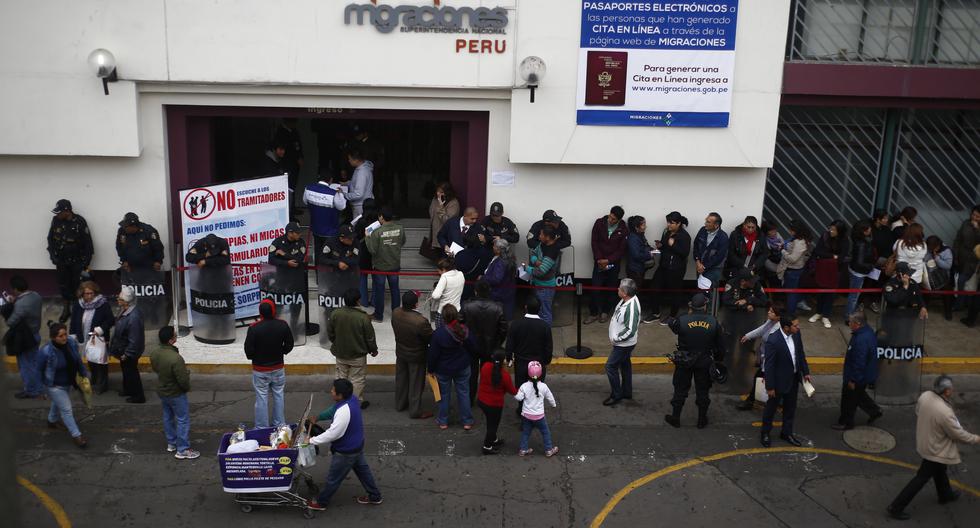 Unos 275 mil extranjeros en Perú hicieron sus trámites migratorios por ...
