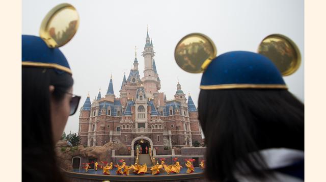 Disney inaugura parque temático en China con inversión de US$ 5,500 ...