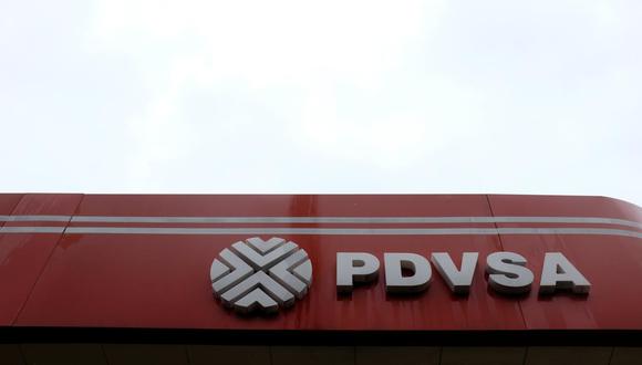 Mando militar sume a PDVSA en su peor crisis en décadas | ECONOMIA ...